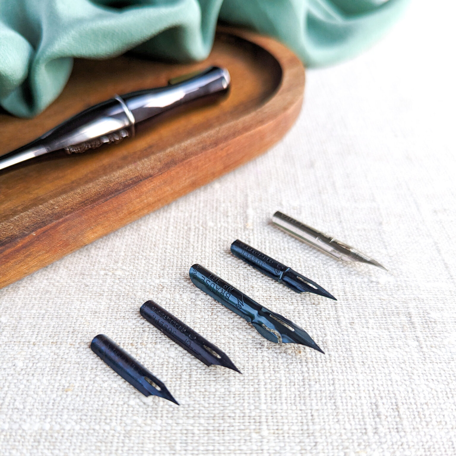 Which calligraphy nib should I choose? - thecalligraphybox.com